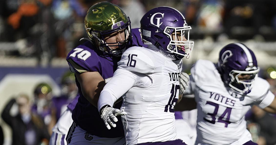 Carroll OT Andrew Devine receives NFL tryout with Chiefs