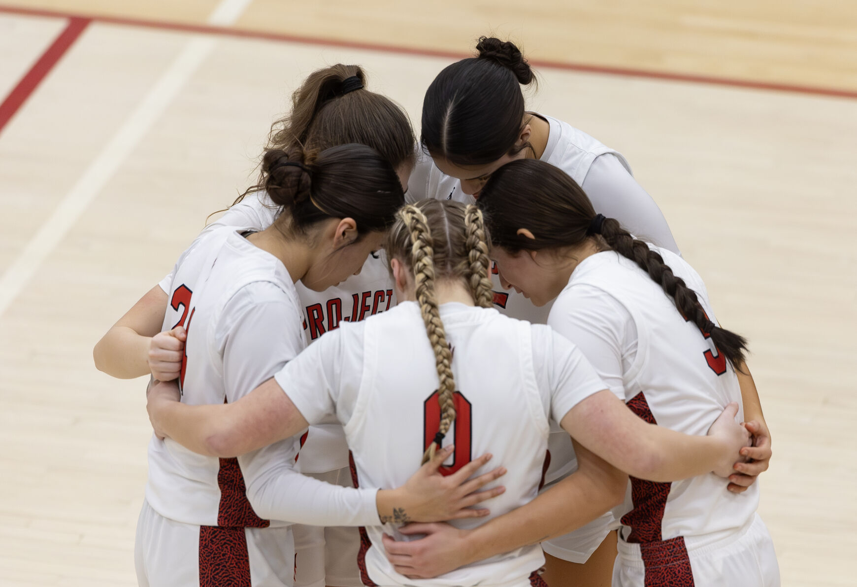 Lofing erupts for 45 points, No. 1 Project beats No. 4 Baker