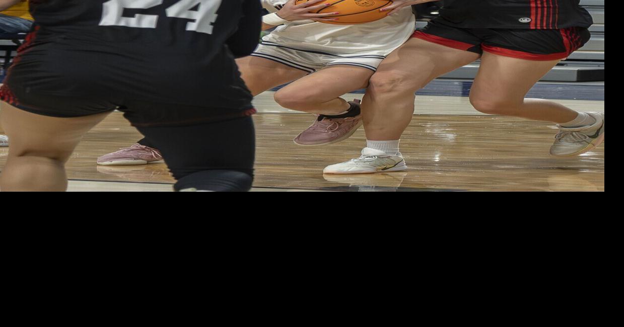 Montana State women improve to 3-0 with win over Minot State