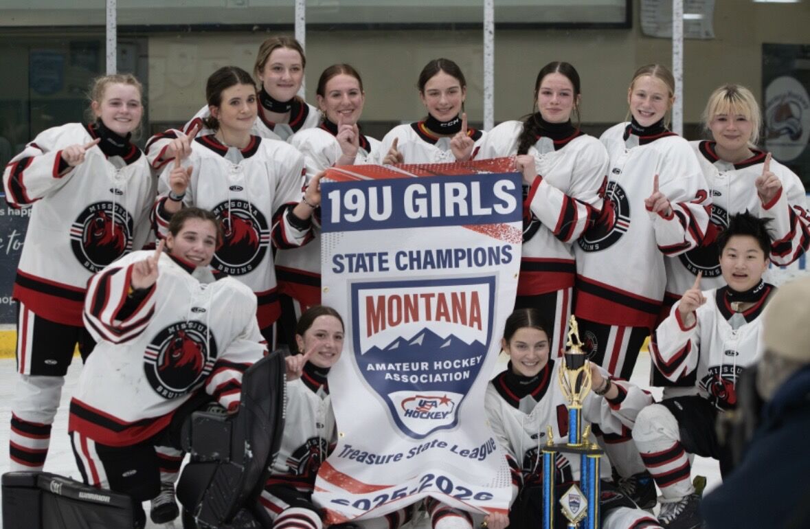 Missoula Bruins girls hockey wins state championship
