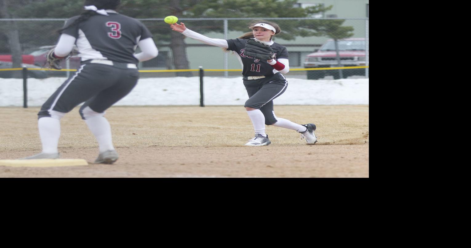 Helena High splits with Butte, Bozeman in softball series; Helena ...