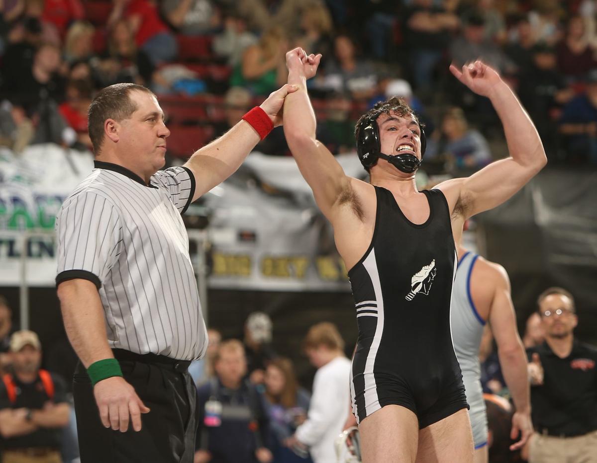 Payton Hume of Kalispell Flathead signs with University of Mary wrestling