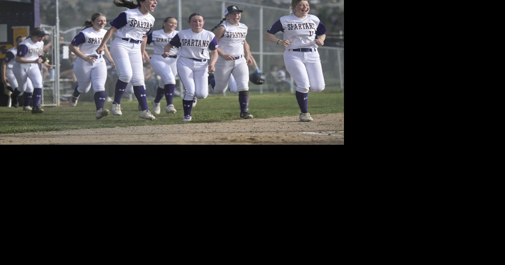 Missoula Sentinel Spartans softball team fueled by 8 seniors