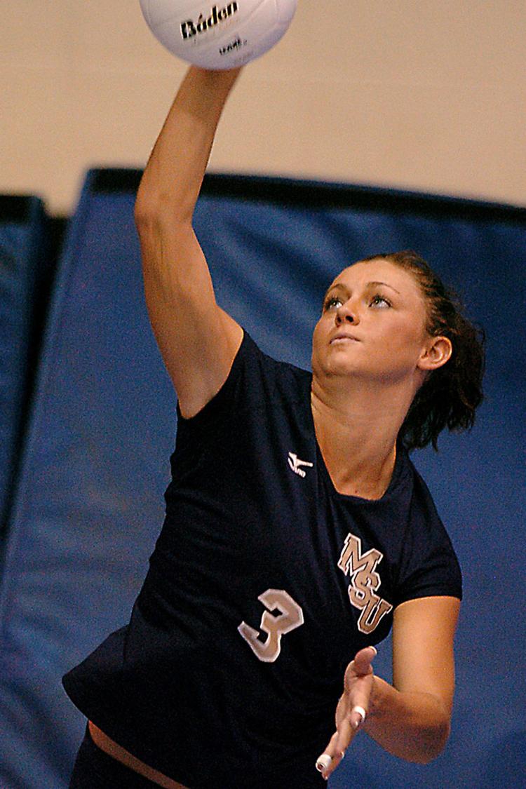 Shepherd volleyball's Kamber Kelly has coaching in her blood