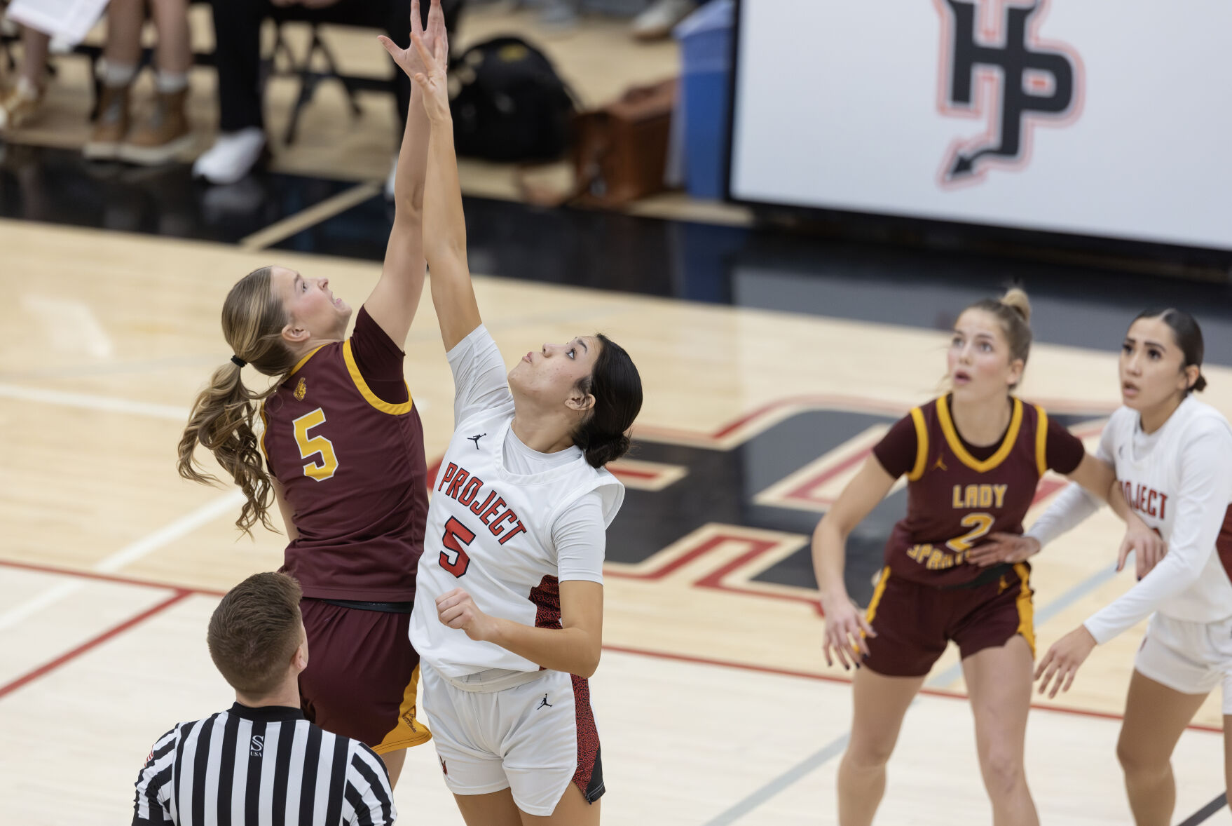 Lofing erupts for 45 points, No. 1 Project beats No. 4 Baker