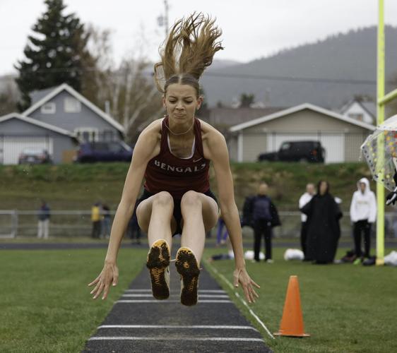 Helena High girls compete 'for her' in Skor DeKam victory