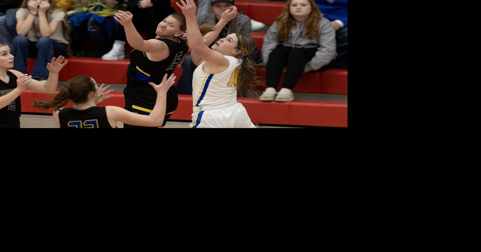 Custer-Hysham girls basketball vs. Melstone in 5C Districts