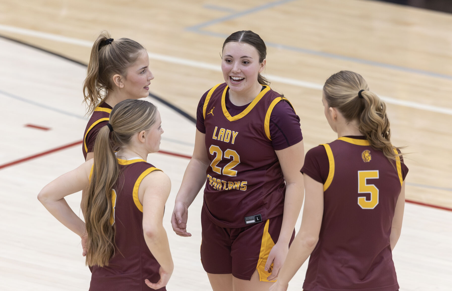 Lofing erupts for 45 points, No. 1 Project beats No. 4 Baker