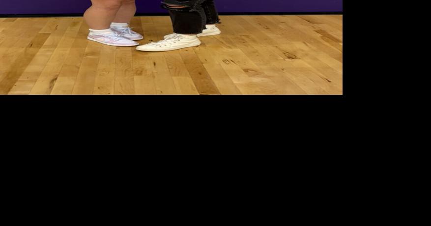 Ellie Denny, sister of Christine, becomes Carroll's first 2023 signee ...