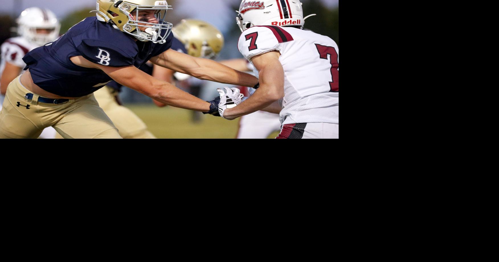 Dillon football defeats Hamilton in Class A matchup