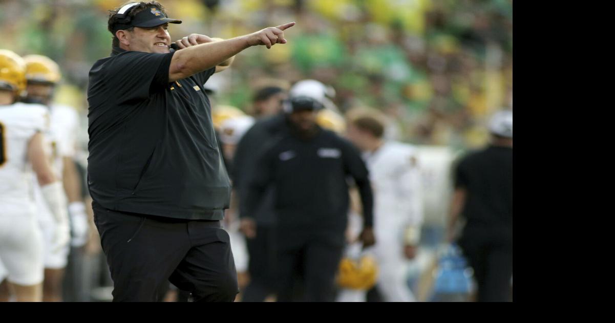 Jason Eck leaves Idaho for New Mexico, Vandals enter portal