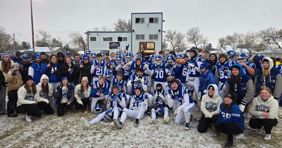 Malta Mustangs beat Manhattan Tigers, earn Class B title