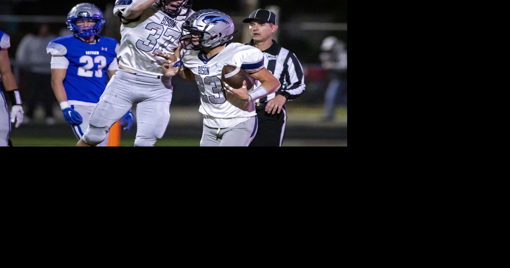 Great Falls Bison ride Ryder English's 5 TDs to win over Billings Skyview