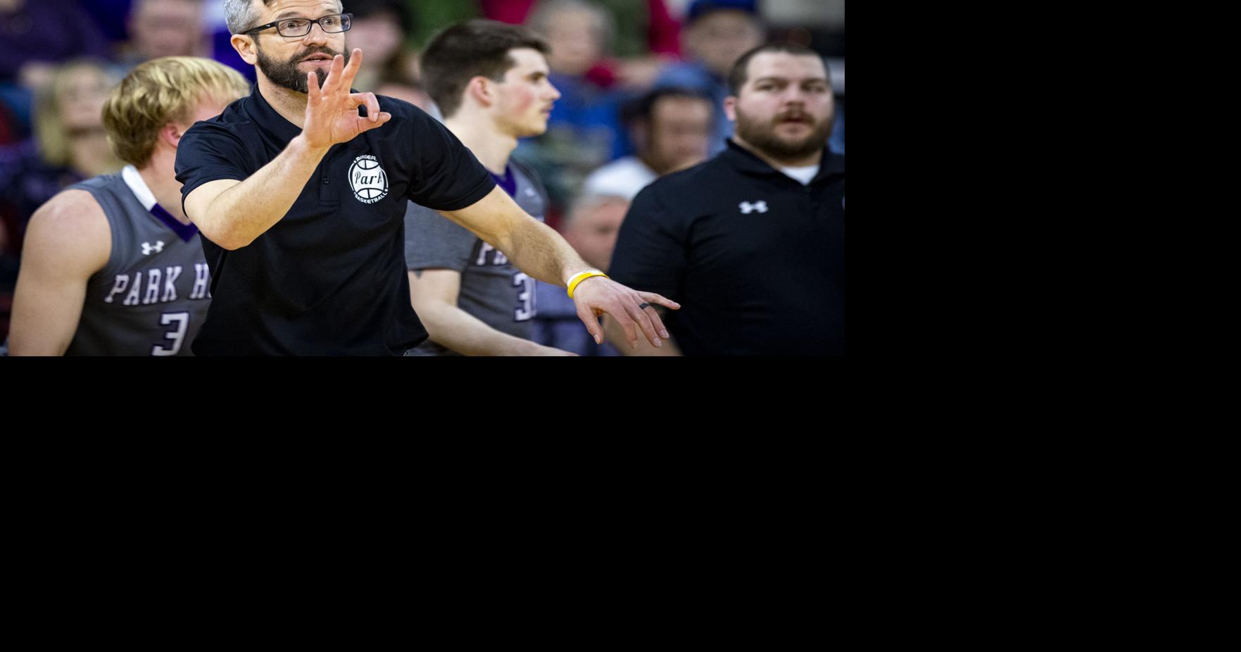 Manhattan Christian hires Livingston's Layne Glaus as boys basketball coach