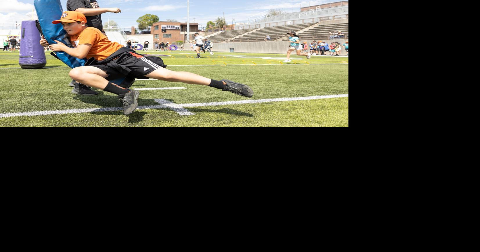 Former NFL player Colt Anderson inspires Butte youth at skills camp