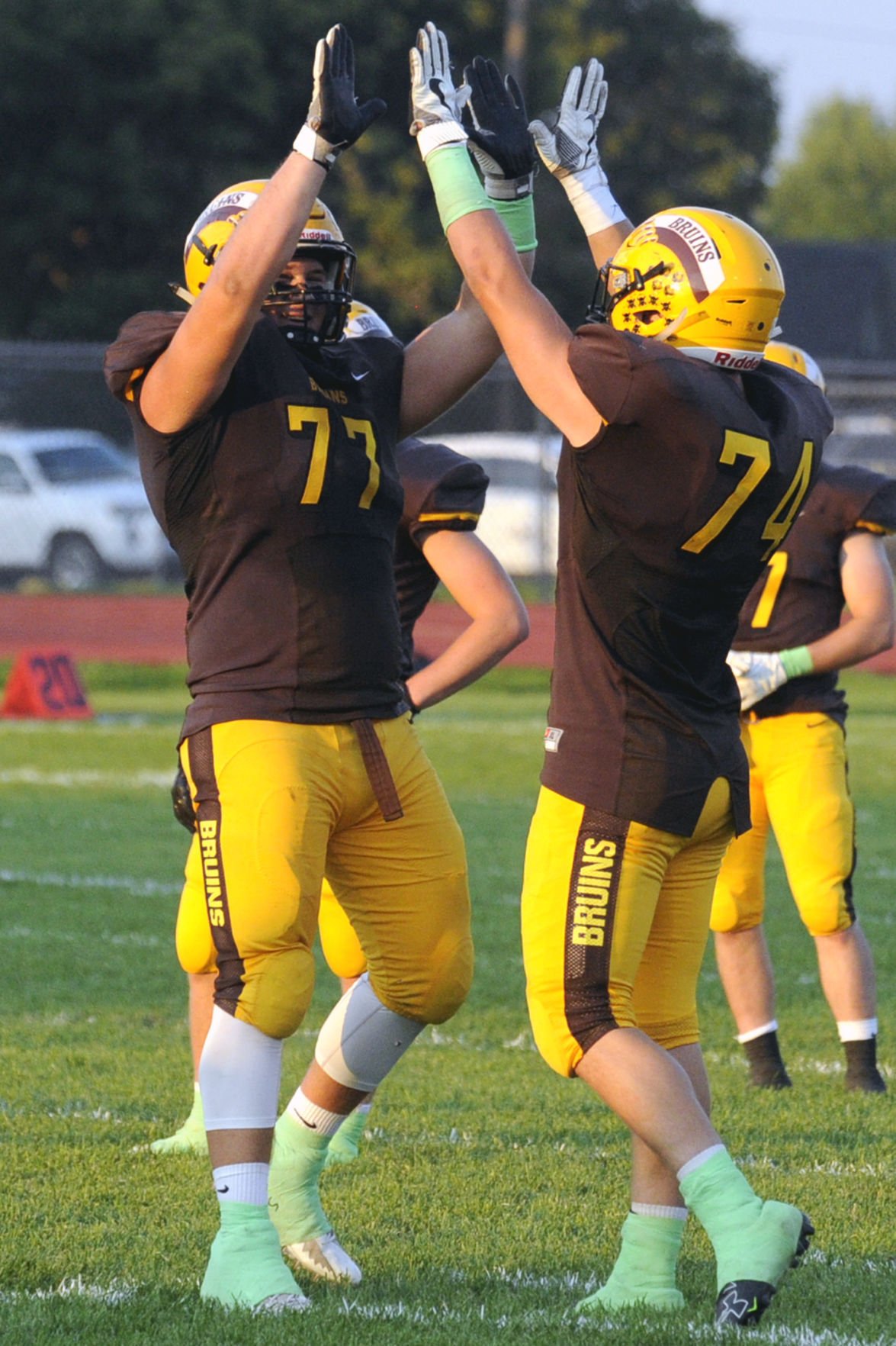 Photos: Helena Capital comes from behind to best Kalispell Flathead ...