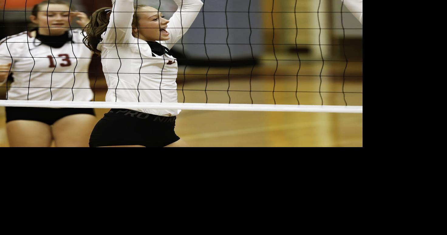 Liz Heuiser delivers in the clutch, helps Helena hold off hard-charging ...