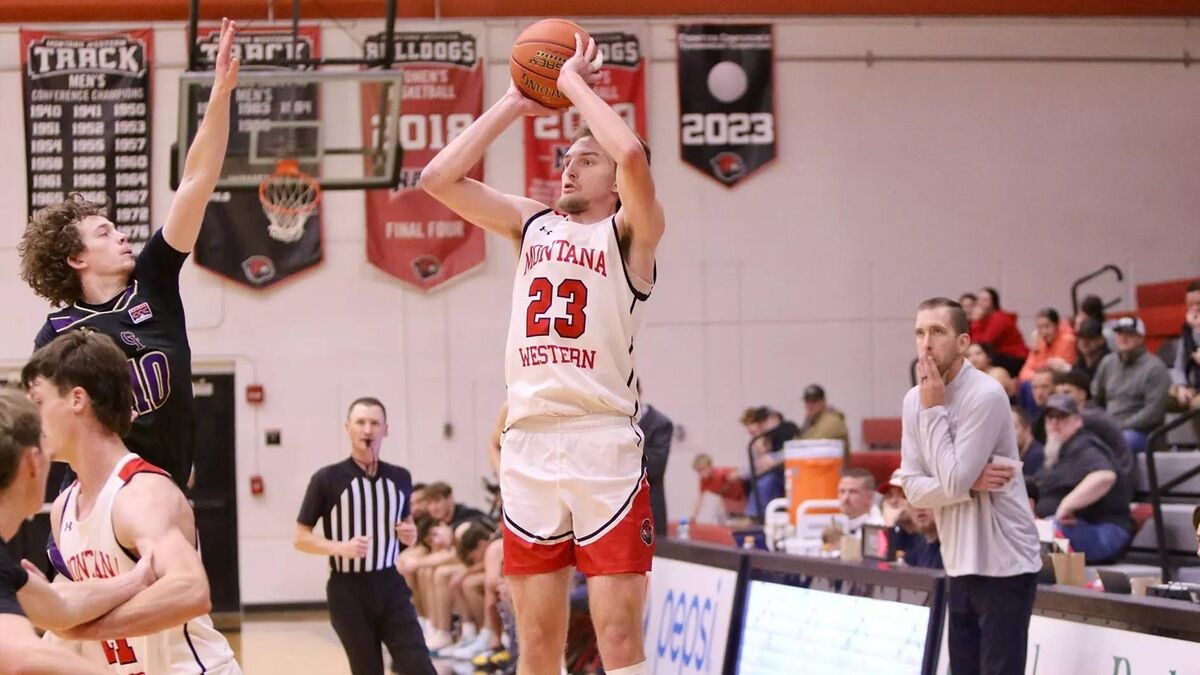 Western's Kyle Gruhler earns NAIA men's basketball honors