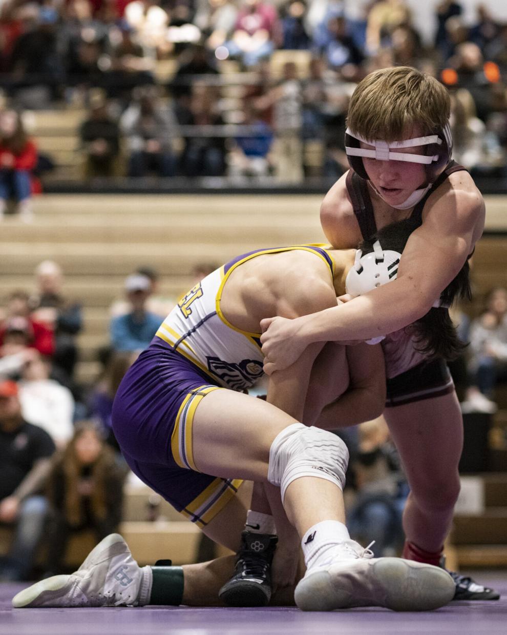 Aden Graves, Sidney outlast field to claim yet another Eastern A ...