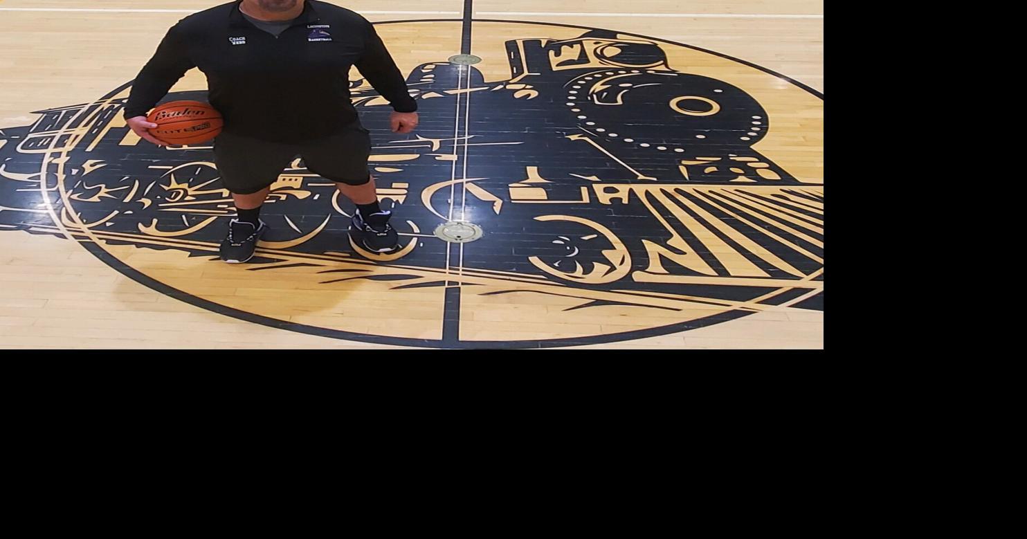 Thomas Webb took unusual route to Laurel girls hoops job