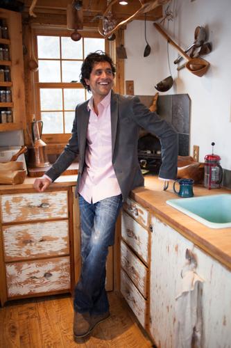 Montana's 'bionic chef' shares the story of his shocking hunting ...
