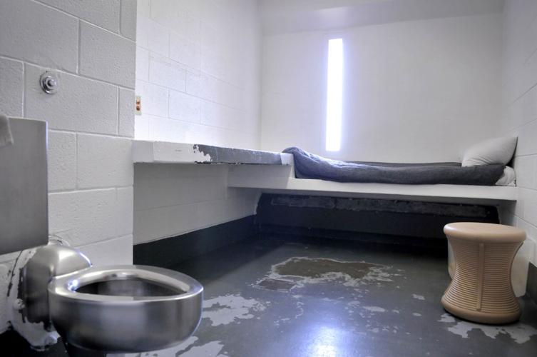 Inmates in isolation | News | abqjournal.com