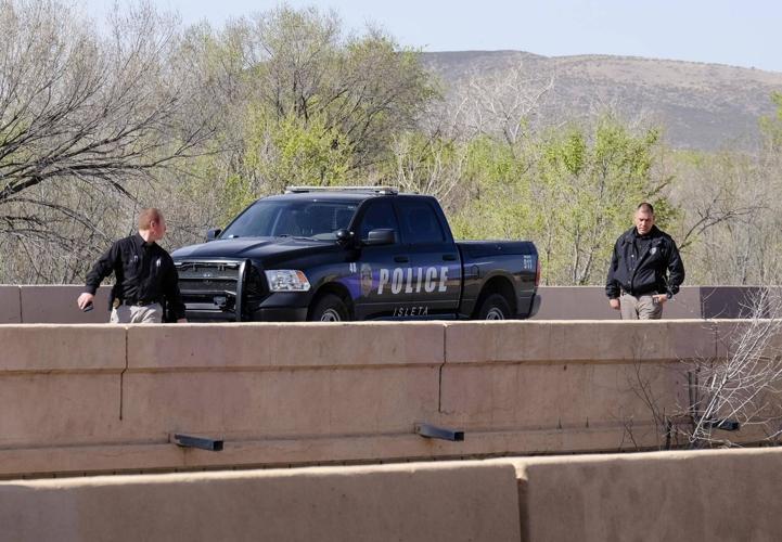 Isleta officer fired at suspect driving wrong way on I-25 | Local News ...