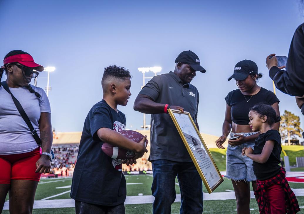 Lobo legend Terance Mathis set for College Football Hall of Fame ...