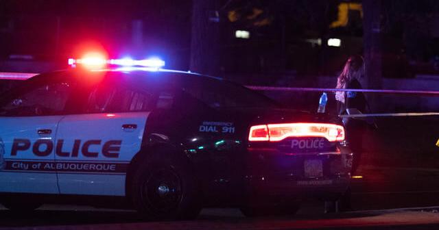 Man Found Dead Inside West Side Home Homicide Detectives Investigating