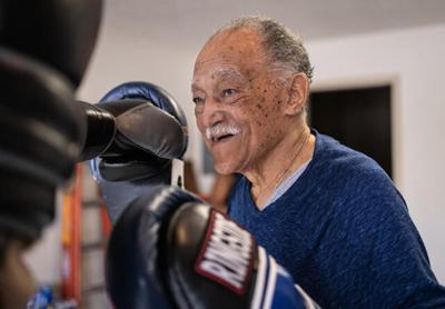 Days after Hall of Fame induction, boxing icon Murphy dies | Sports ...