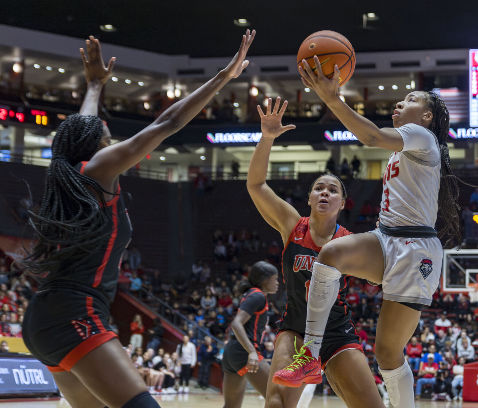 Lobo women expect a battle in stormy San Diego | Sports | abqjournal.com