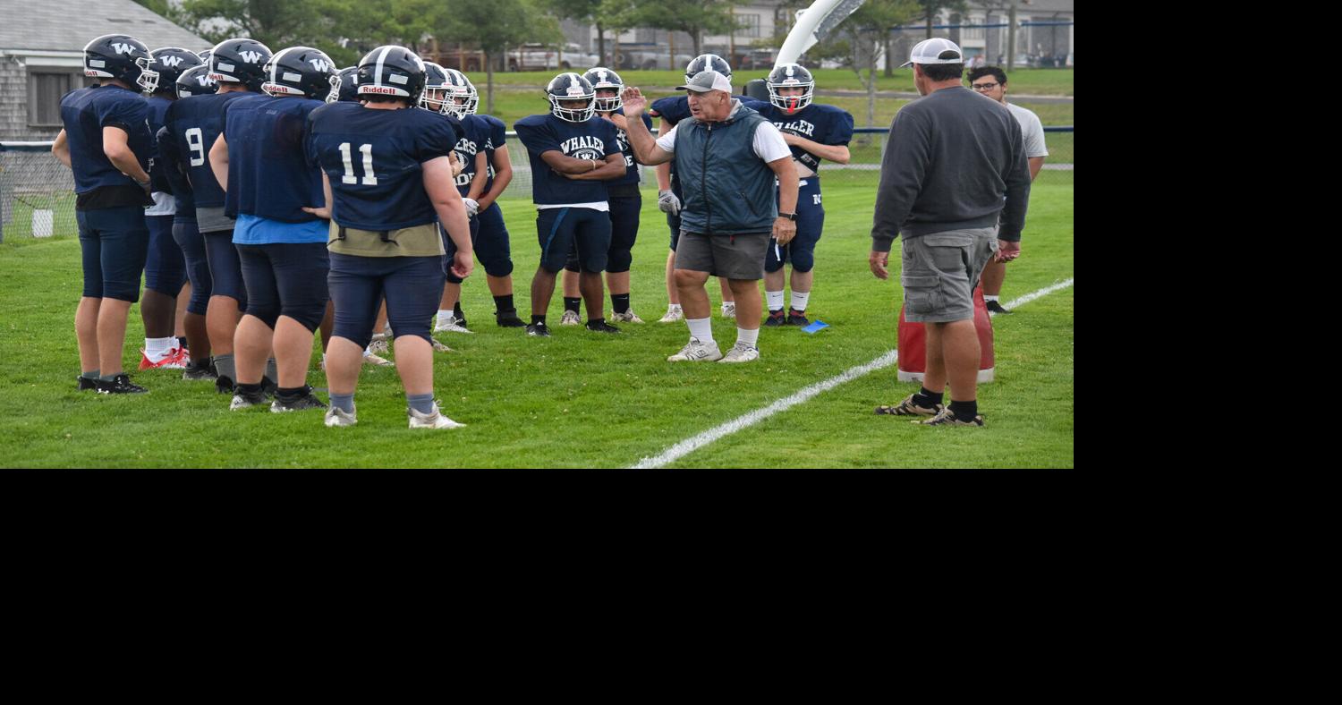 Football team returns with new energy | Sports | ack.net