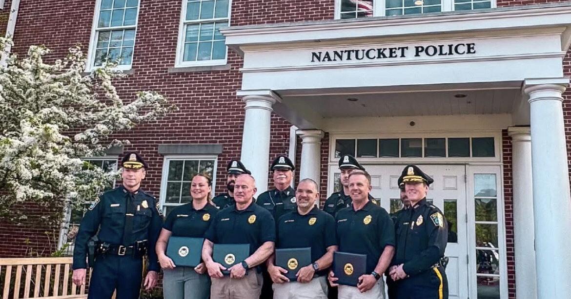 Nantucket police officers honored | Crime, Courts, Fire | ack.net