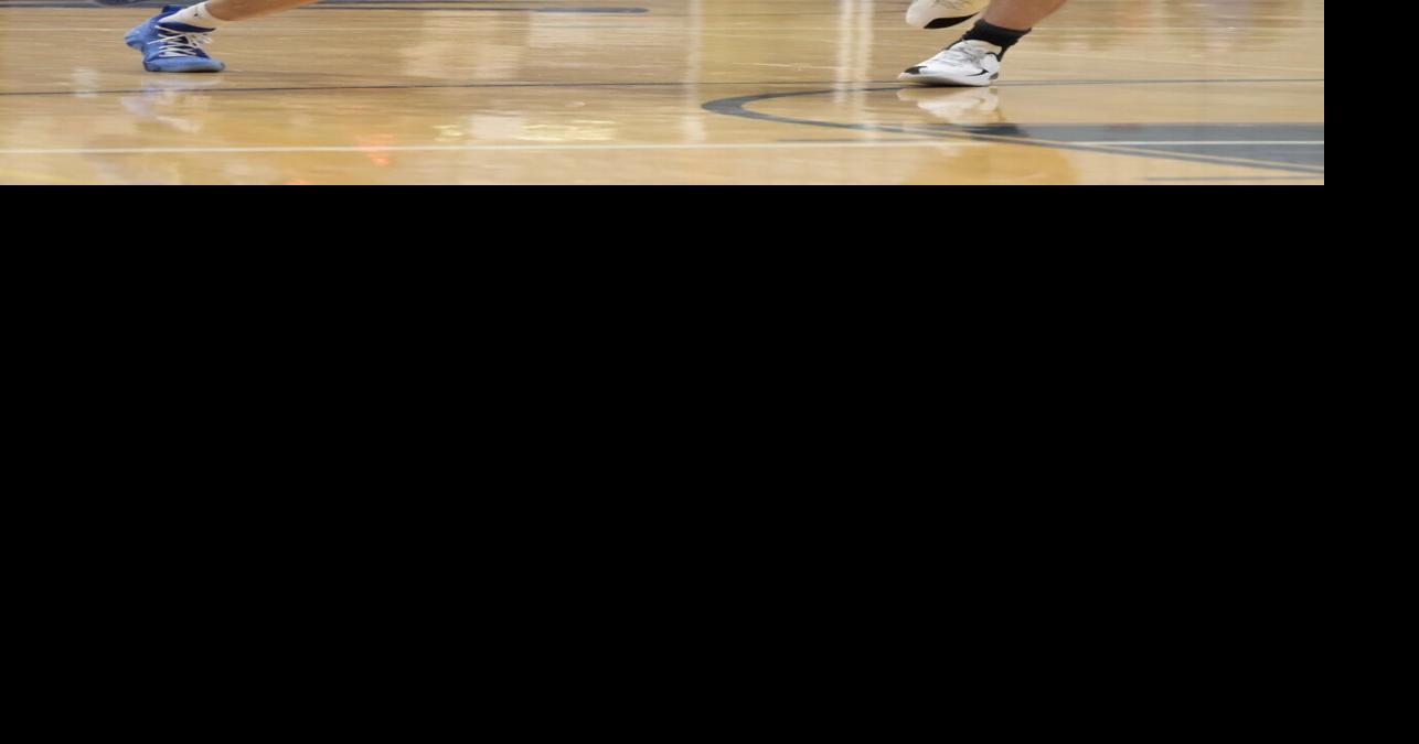 Boys basketball dominates Cape Cod Academy | Sports | ack.net