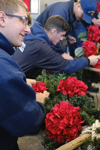 Photo Gallery: Brant Point Wreath Raising | Lifestyle | ack.net