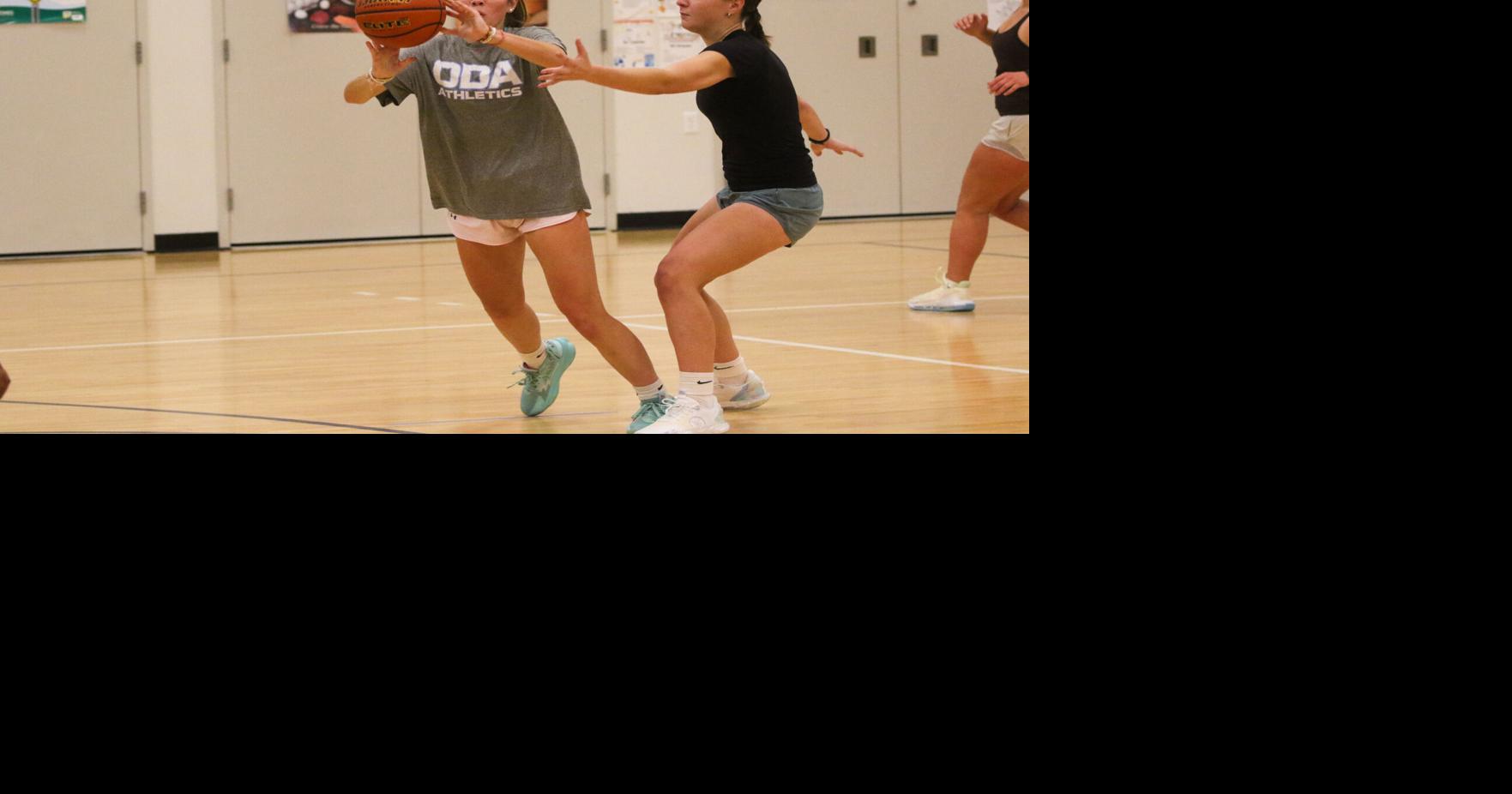 Girls hoops returns with experienced squad | Sports | ack.net