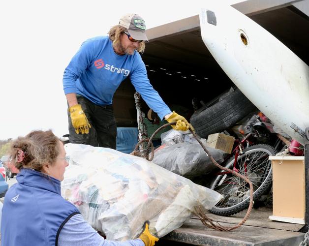 Photo Gallery: Litter Derby teams collect tons of trash | Photo ...