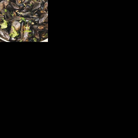 Shell Game: Mussels an early fall treat | Eat & Drink | ack.net