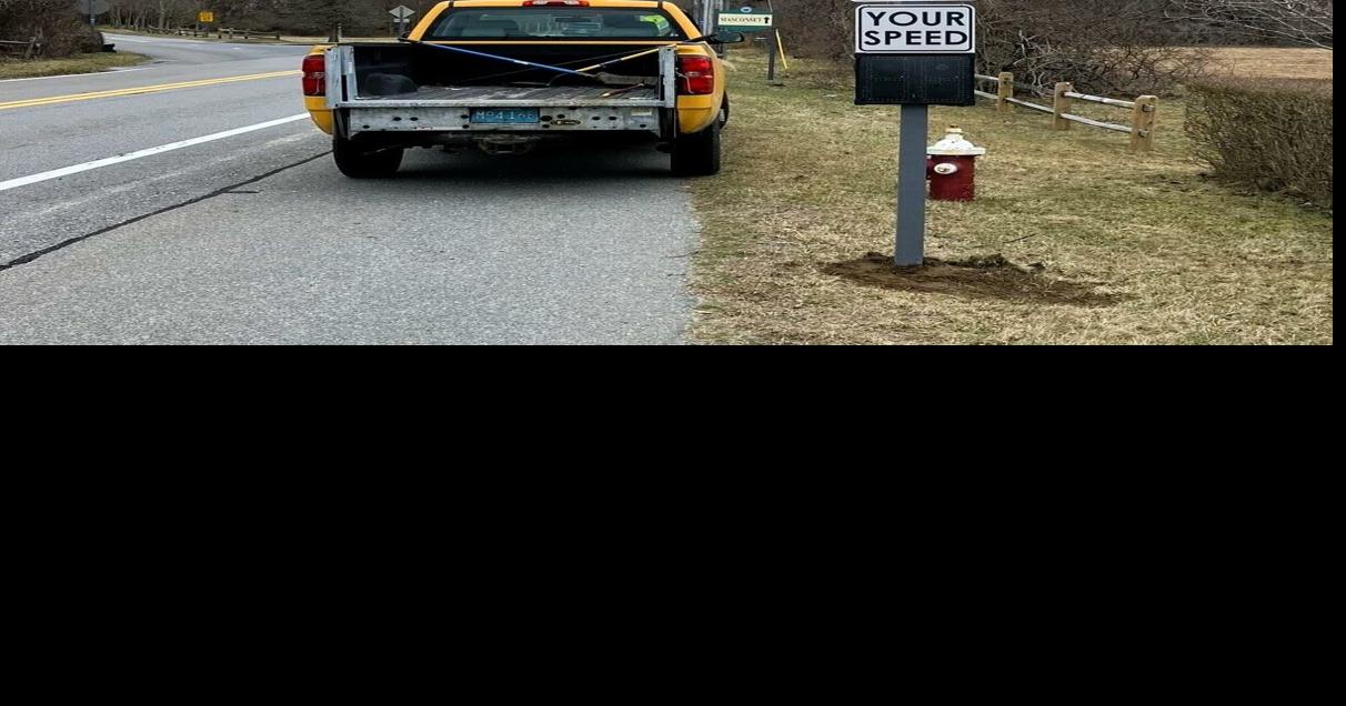 Speed feedback sign going up in Sconset | News | ack.net