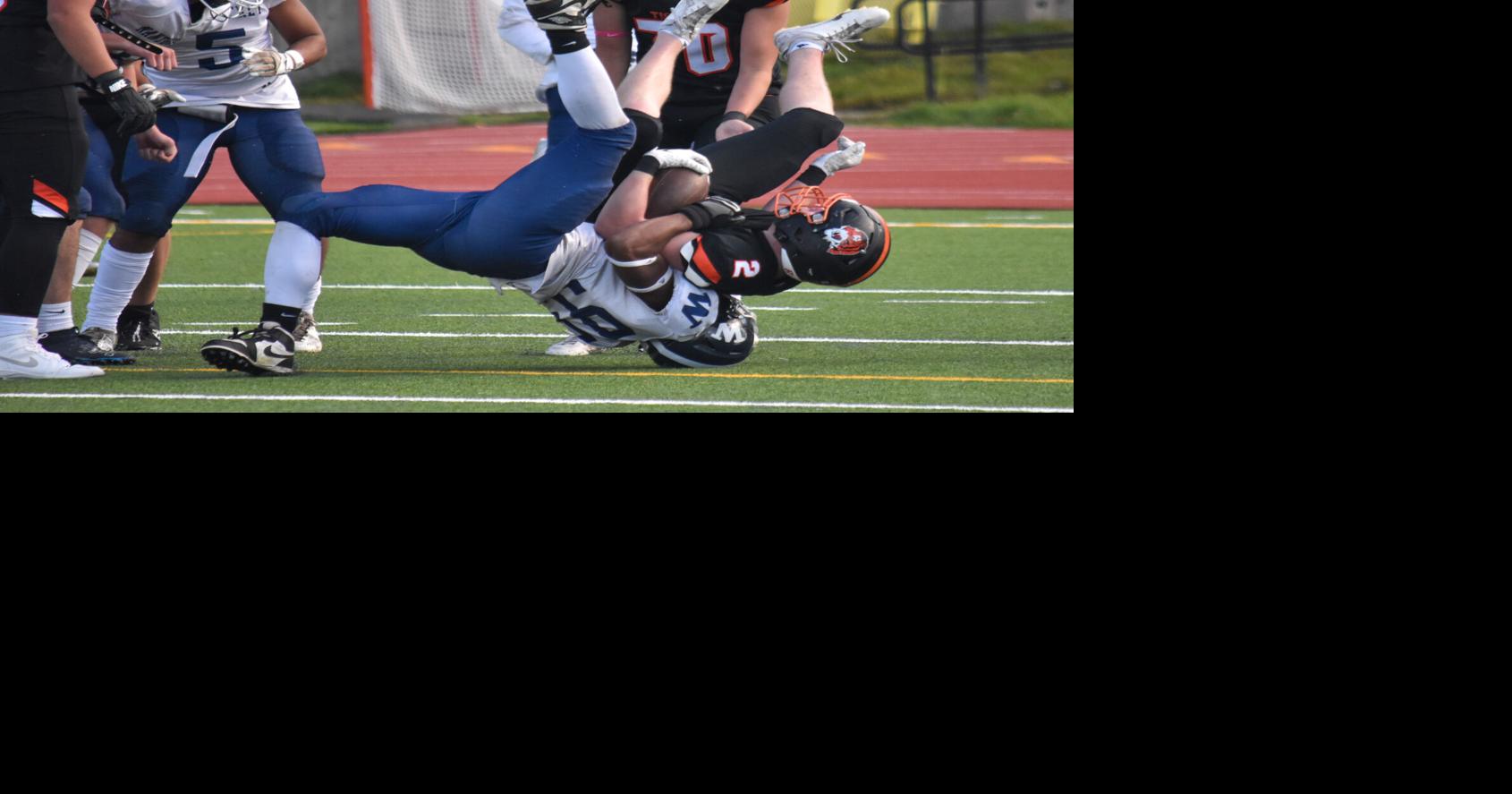 Football's playoff hopes dashed with loss to Newton North | Sports ...