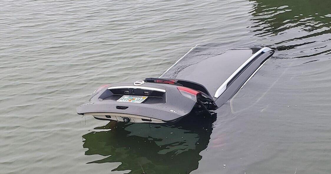 Children's Beach boat ramp temporarily closed after car goes into water ...