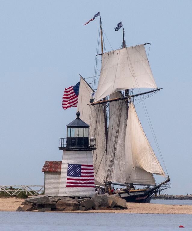 Lynx crew member dies aboard ship in Nantucket Harbor | News | ack.net