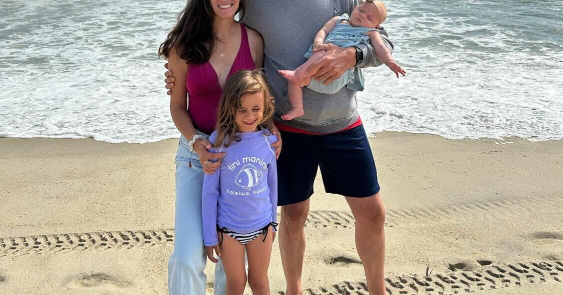 Jason Bridges and family leaving island | News | ack.net