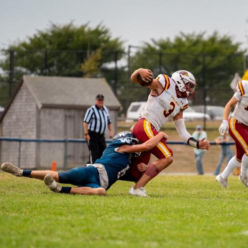 Football wins season opener 14-7 over Cardinal Spellman | Sports | ack.net