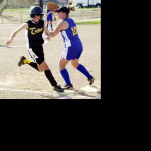 Lady Trojans beat 29P | | adowl.hidesertstar.com