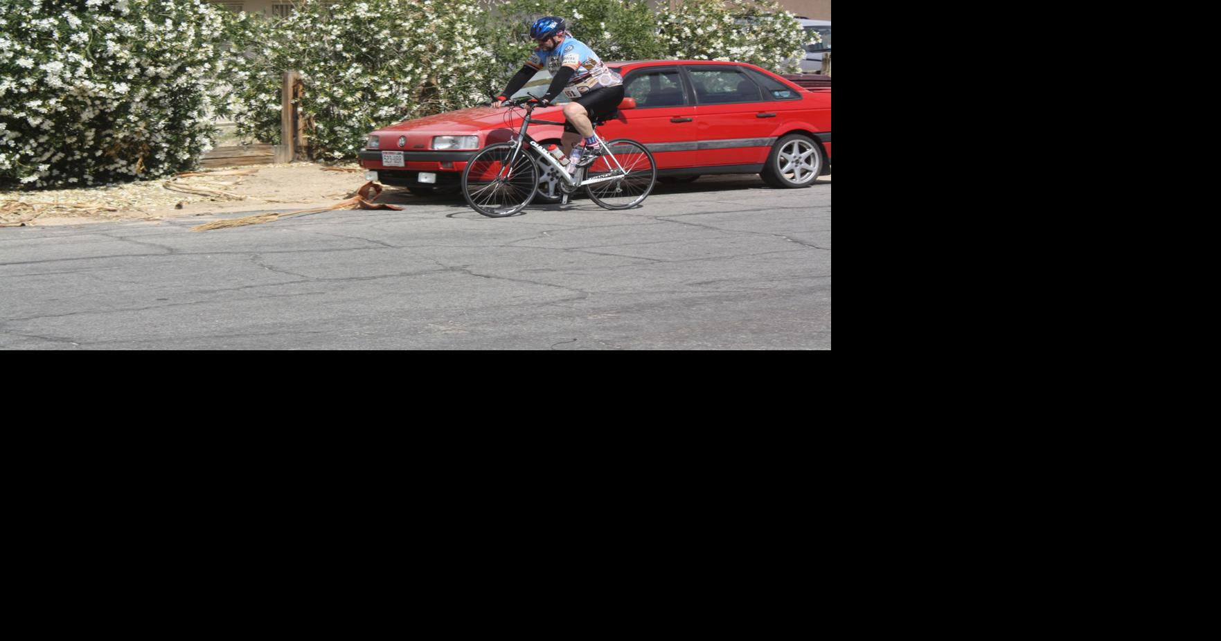 Earth Day bike ride draws 68 brave riders | | adowl.hidesertstar.com