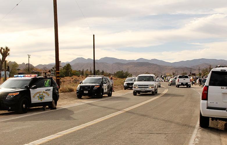 McCartney’s surprise concert brings thousands to Pioneertown | | adowl ...