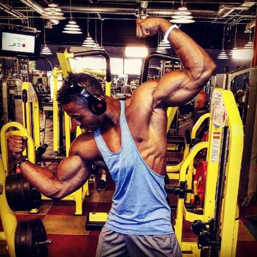 Local lifter named Mr. Muscle Beach | | adowl.hidesertstar.com