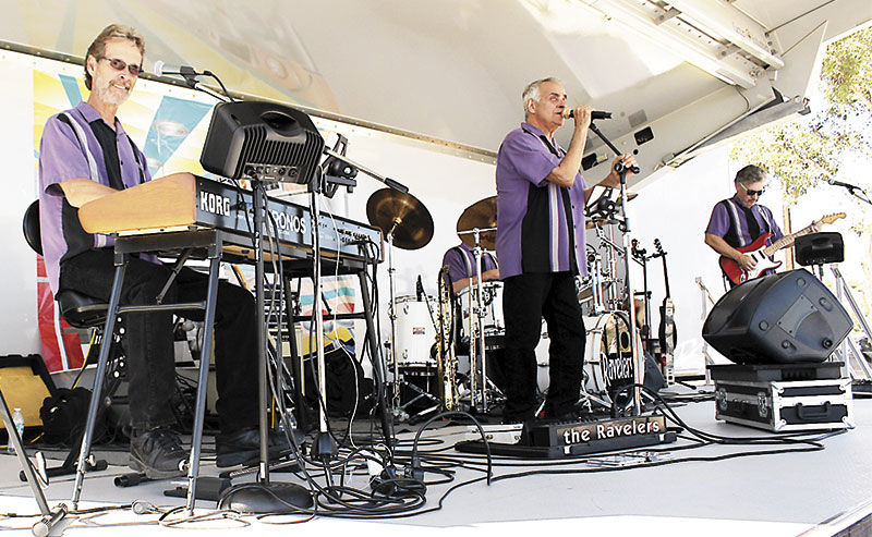 Cars are the stars at Graceland Groove show | | adowl.hidesertstar.com