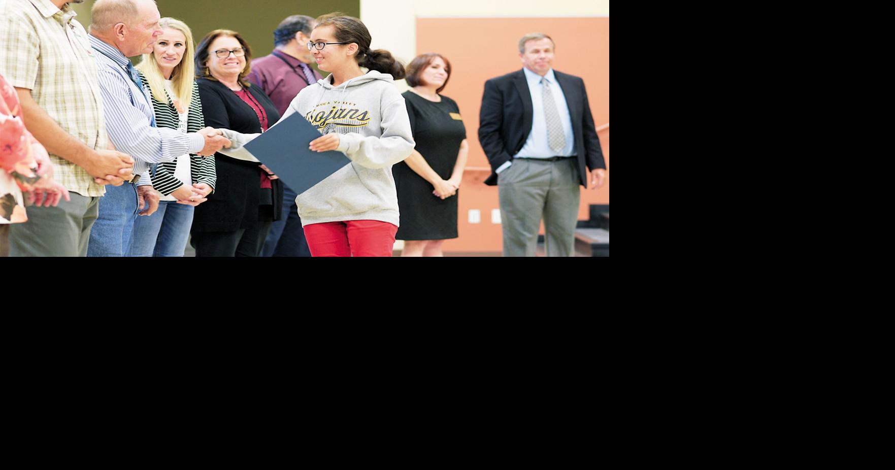 MUSD honors students for special achievements | | adowl.hidesertstar.com